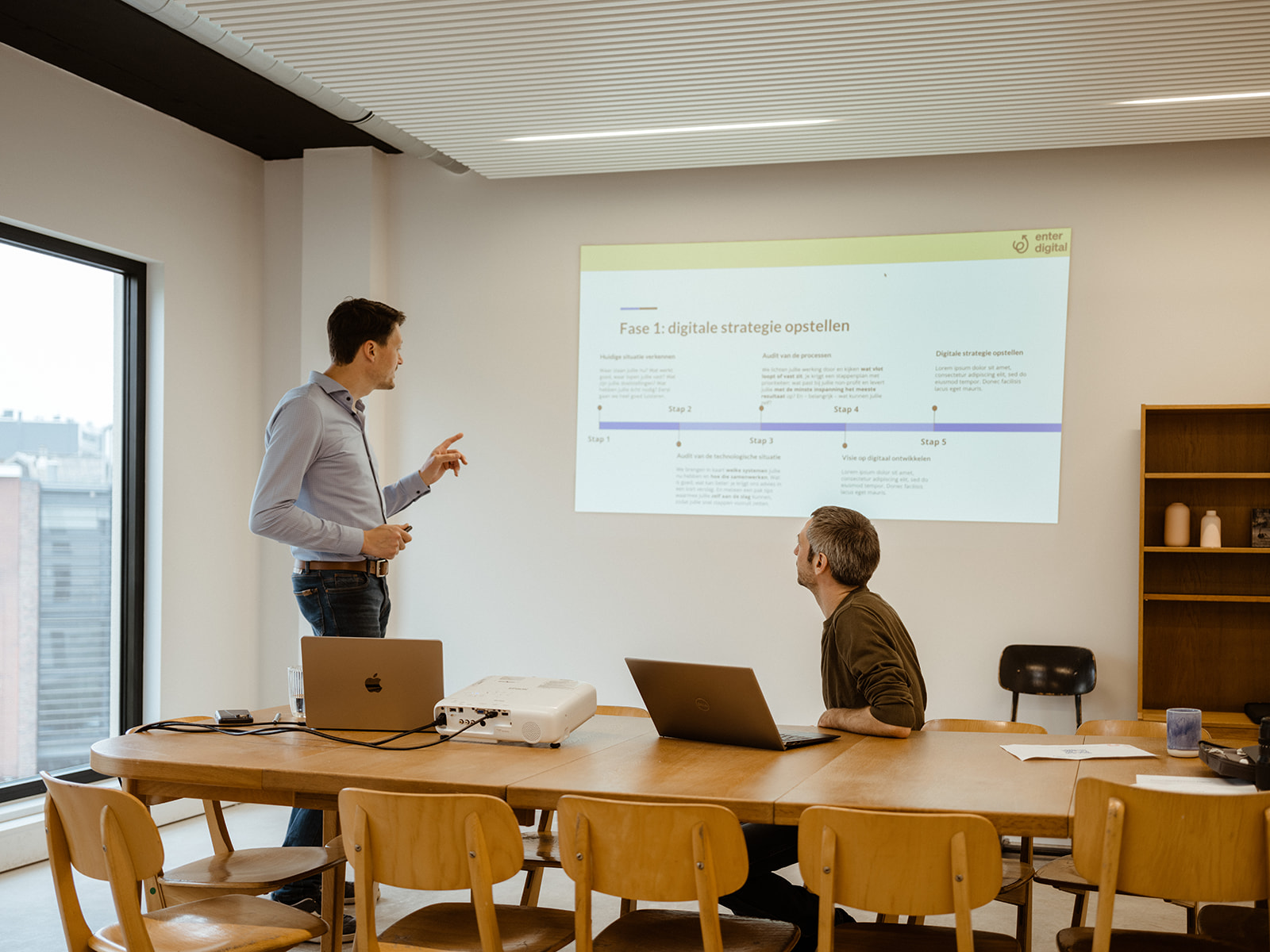 Je IT uitbesteden: ja of nee? | Enter Digital